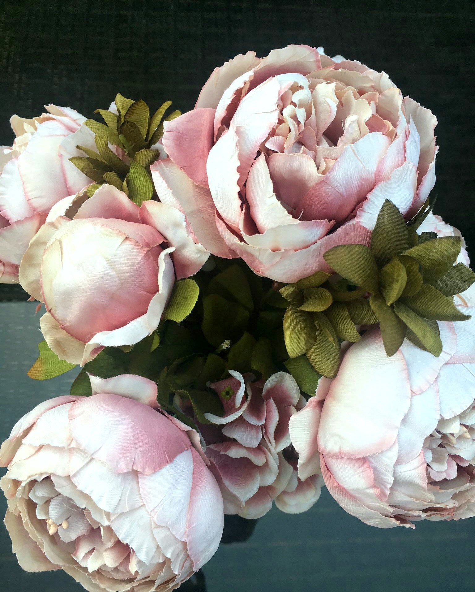 Decorating with Floral Arrangements - Real and Faux – Melissa Roberts ...