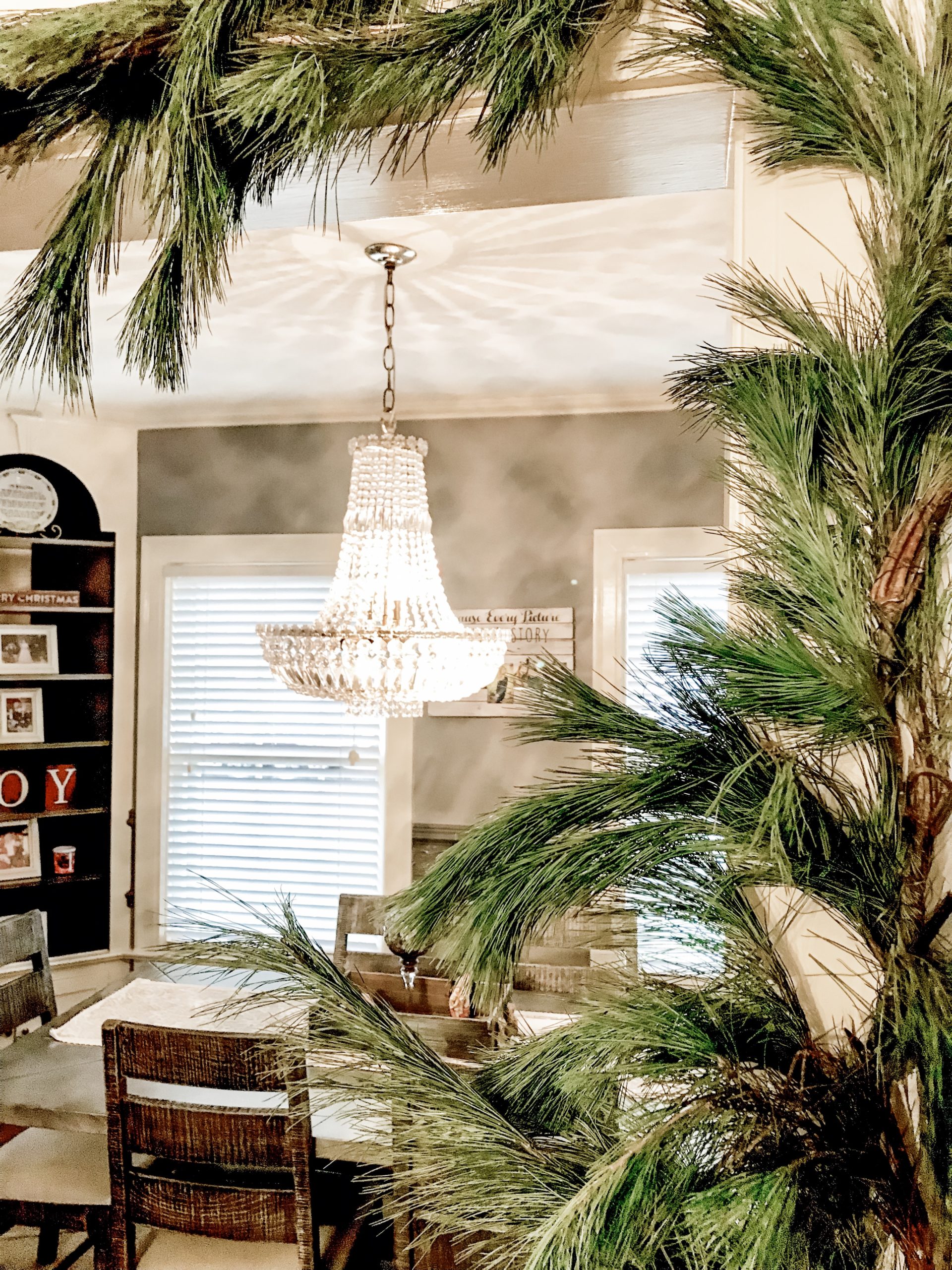 What is Your Christmas Decorating Style – Melissa Roberts Interiors